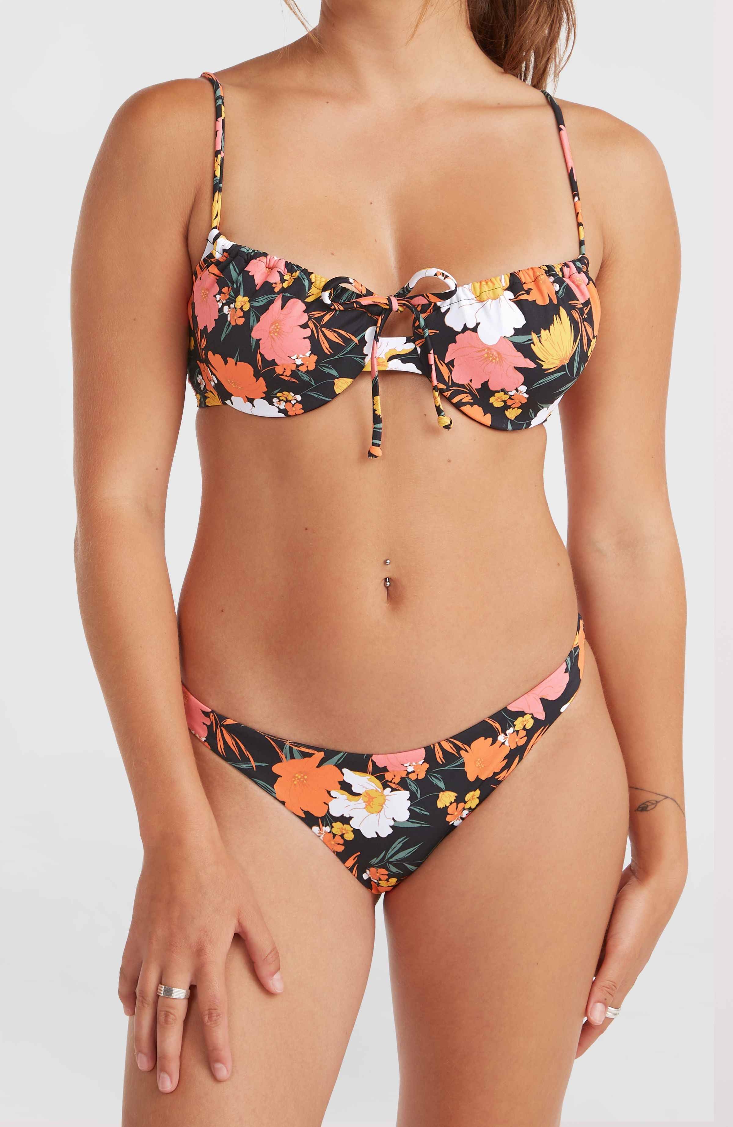 Skye Bikinihose | Black Bluemchen – O'Neill